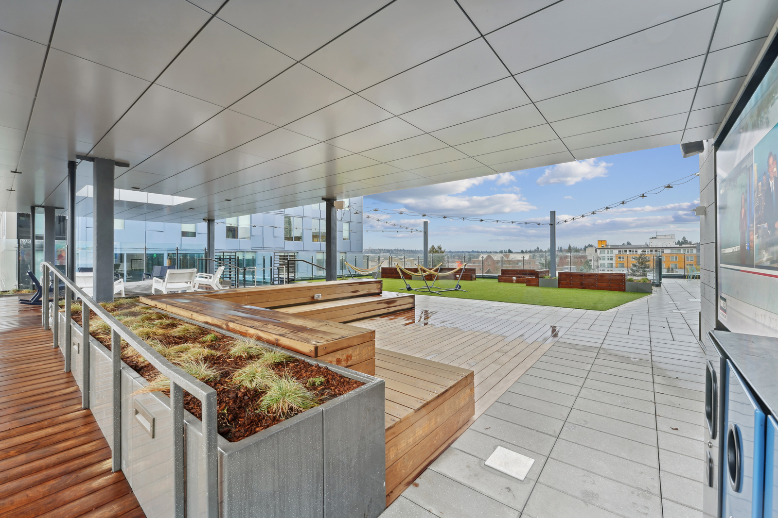 Photo Gallery | The Standard at Seattle